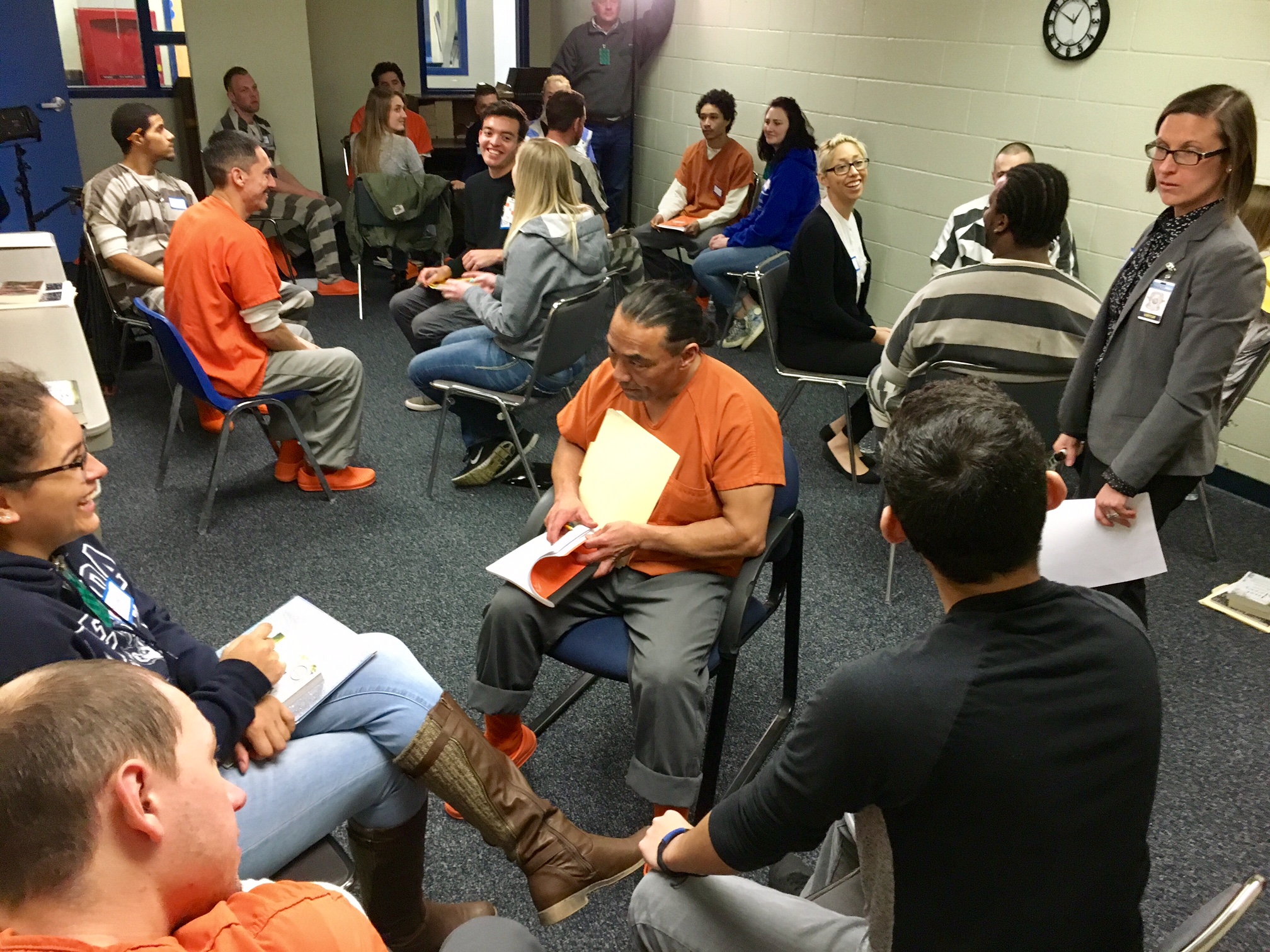 UNR Students and Washoe County Detention Facility Inmates learn side-by ...